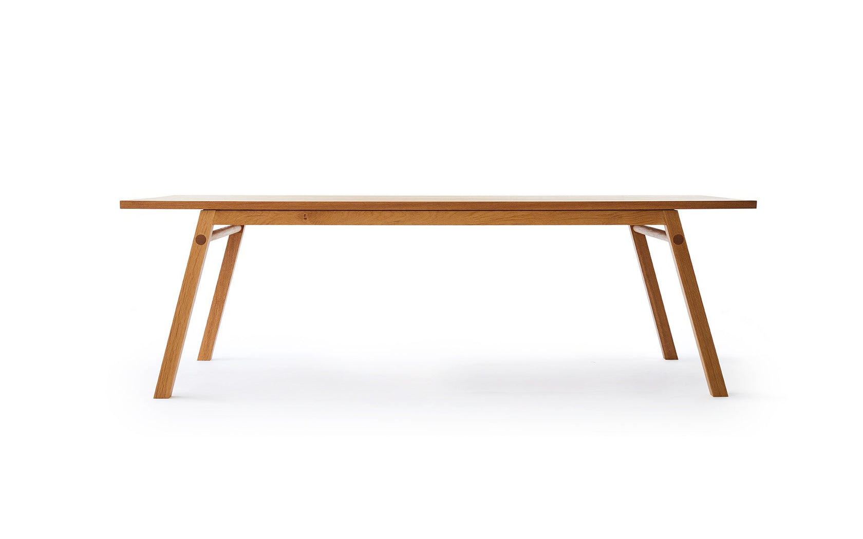 Trestle Dining Table – Mark Tuckey